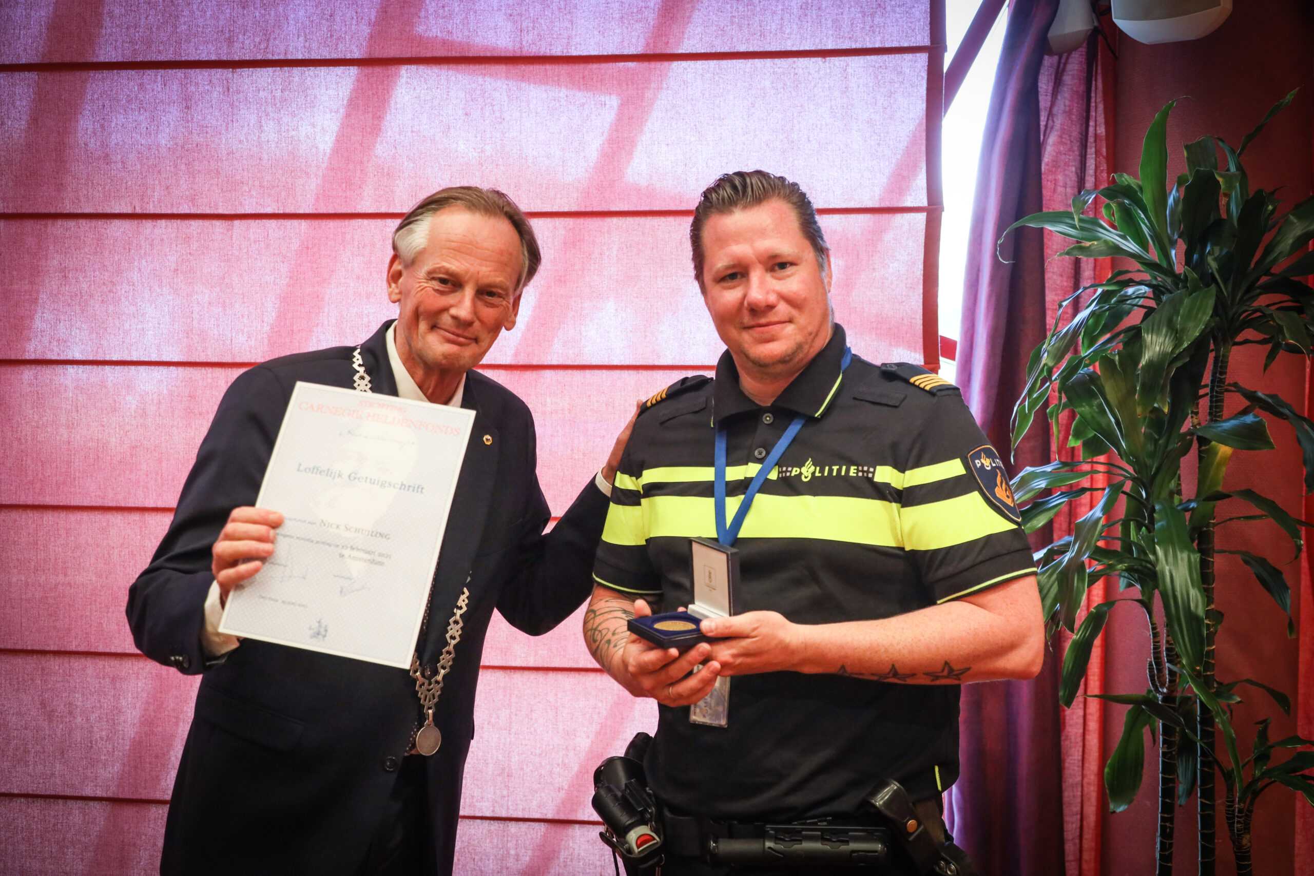 Carnegie onderscheiding voor Nick Schuiling - Medemblik Actueel