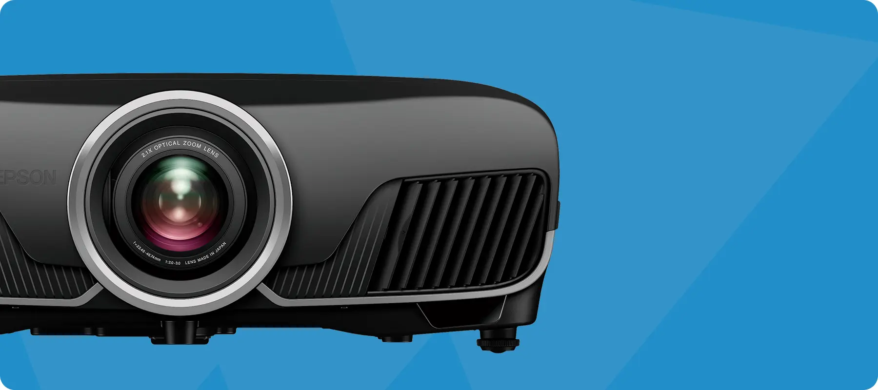 Je eigen bioscoop in huis met een 4k beamer en een center speaker