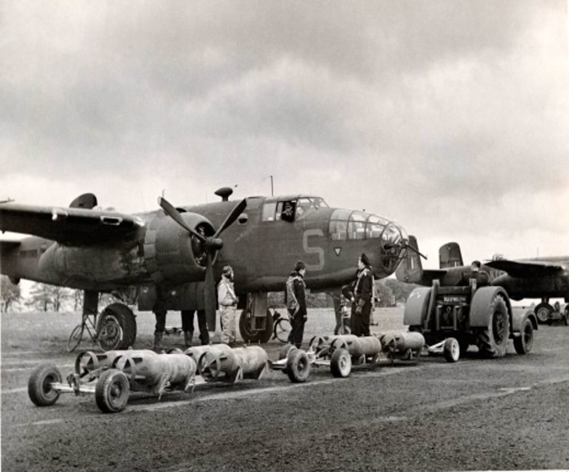 Lezing over de historie van het RAF-Dutch squadron 320 in het ...